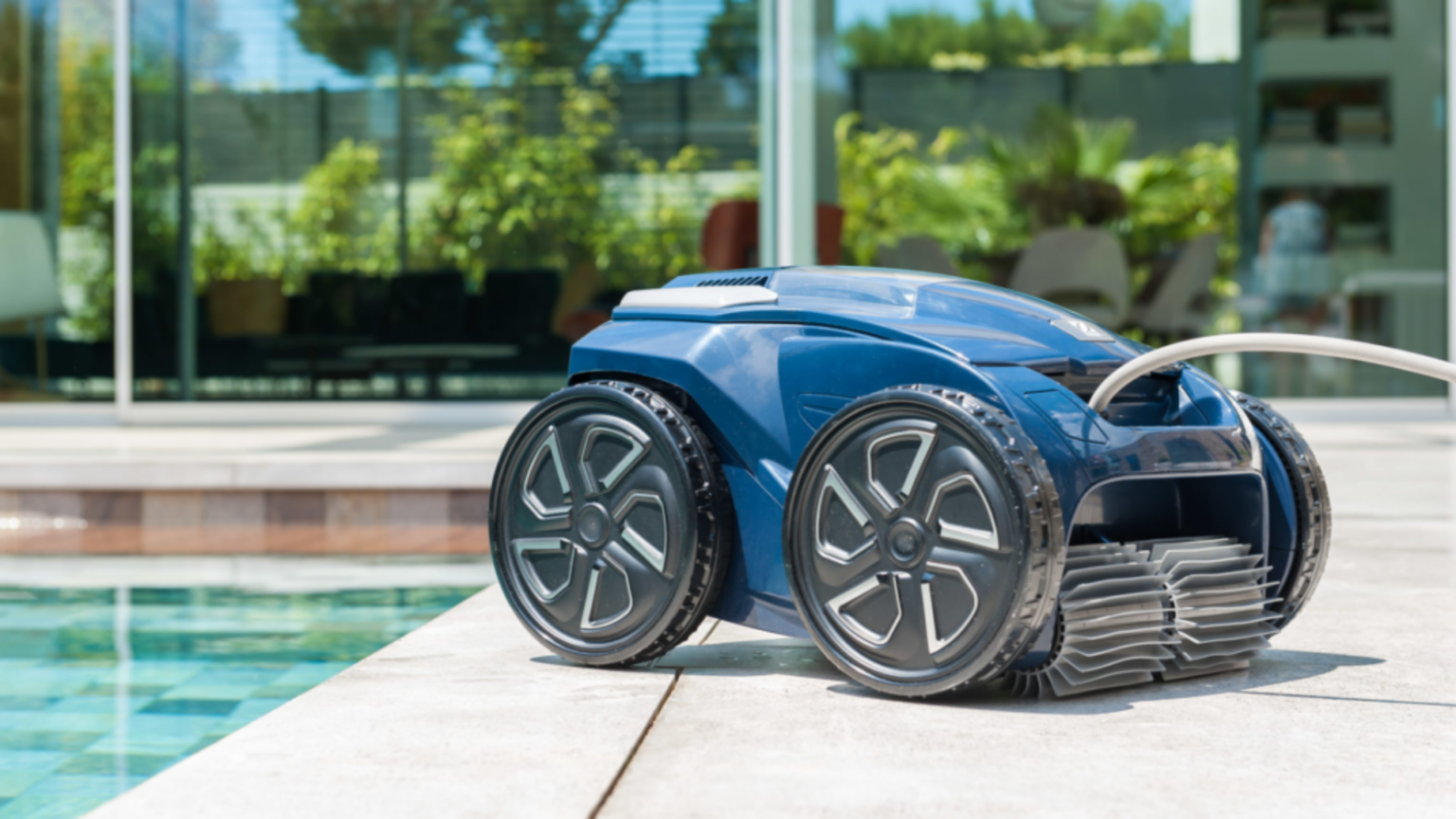 Les différents types de robots de piscine - Blog MyPiscine